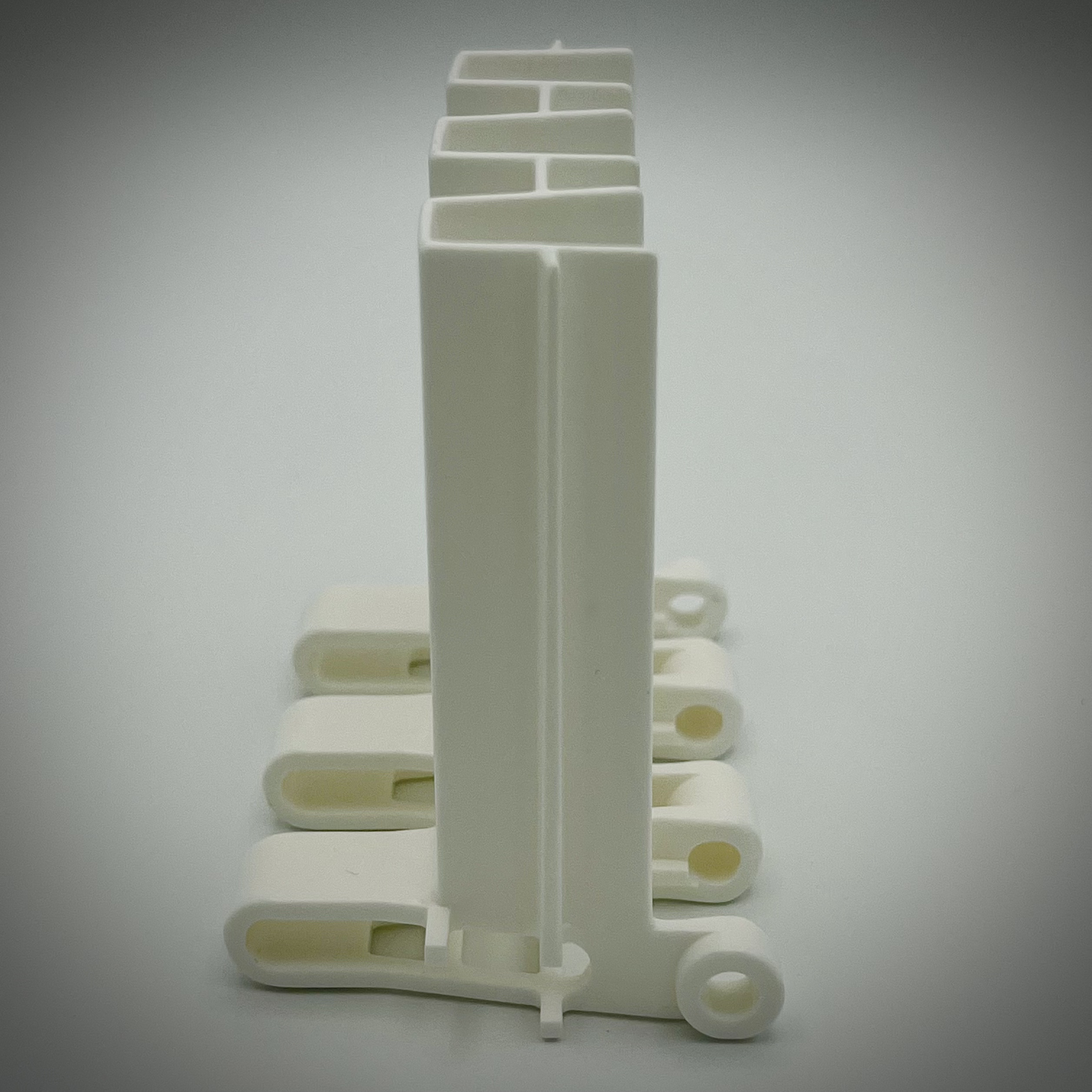 Product: MAX - 75mm CENTER PUSHER CLEAT ACETAL